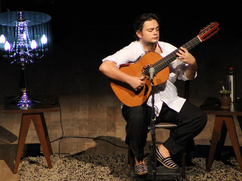Show de Yamandu Costa
